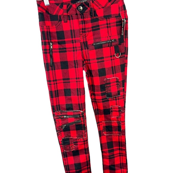 Hot Topic | Pants & Jumpsuits | Hot Topic Black Heart Red Plaid Super ...